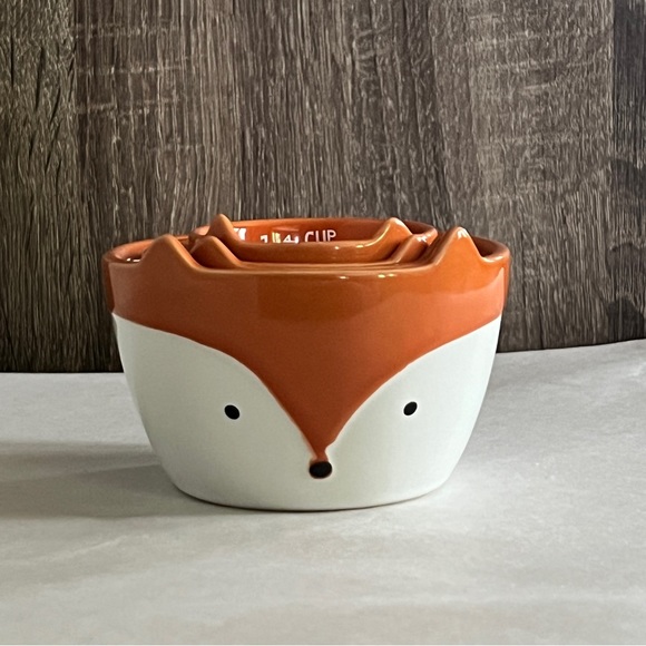Charming Charlie | Kitchen | Ceramic Nesting Fox Measuring Cups ...